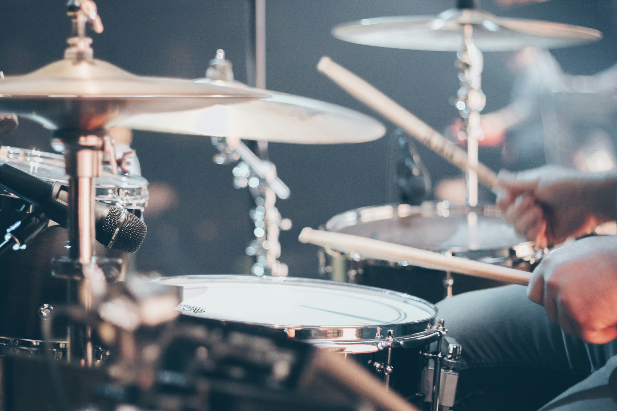 Understanding Rhythm: Beat, Syncopation, Tempo, Meter, and More ...